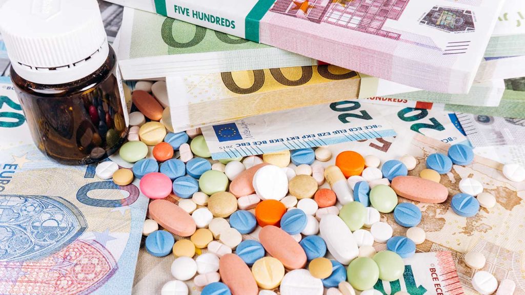 Nasce Banca Credifarma: il primo operatore specializzato nei servizi ...